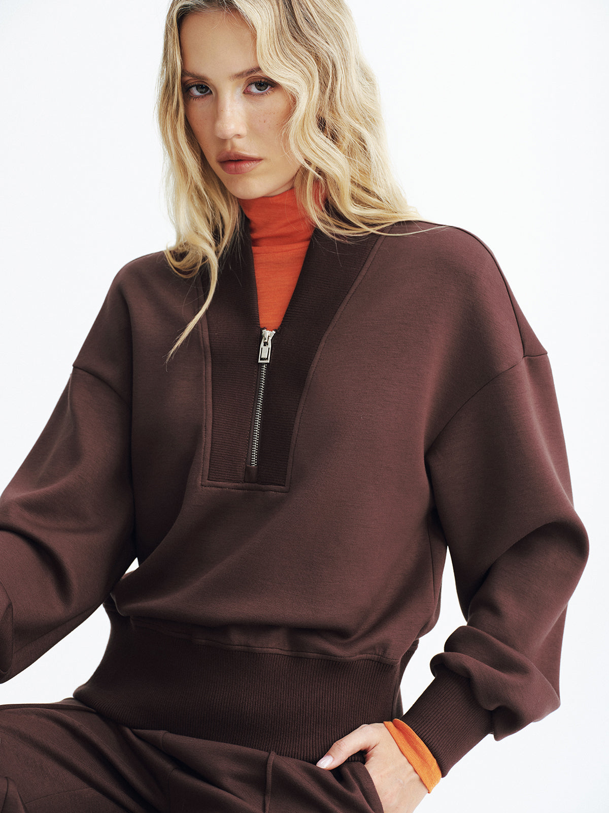 V-Neck Half-Zip Sweatshirt | COMMENSE